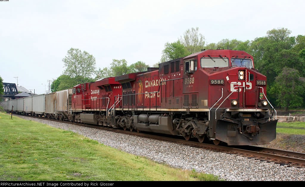 Saturday Morning Canadian Pacfic 38T Daylight Run